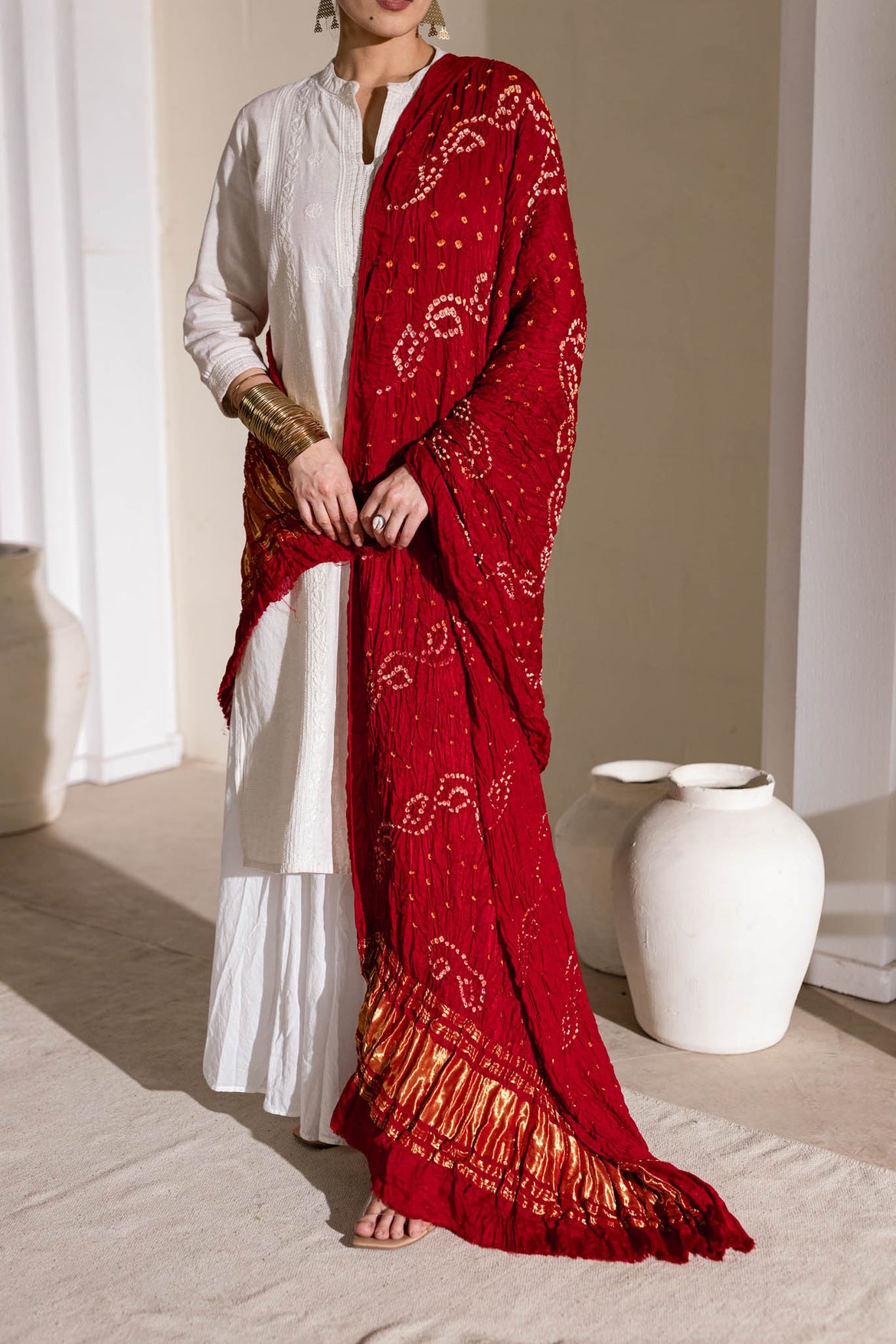 Buy Dupattas Online - Silk, Cotton, Designer & Handwoven | Vastraraag